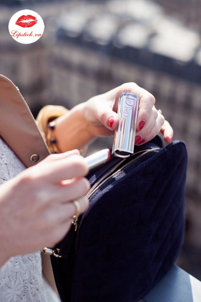 Son Dior 899 Dush Pink Addict Stellar Shine Màu Tím Hồng Limited